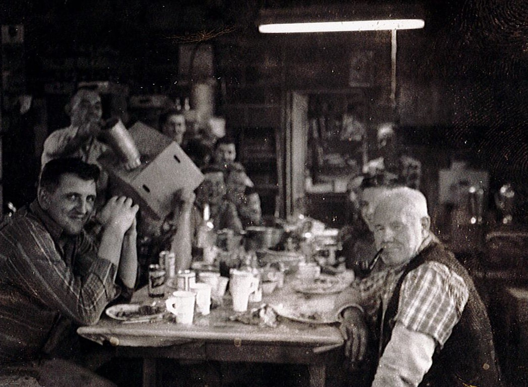 Harris Company History | Harris Manufacturing